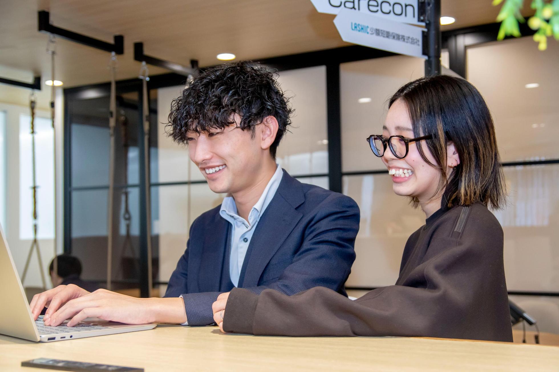 スキルを習得！経験ゼロからデザインを形にするフロントエンジニアへ転職！ - 株式会社CareconのWebエンジニアの採用 - Wantedly