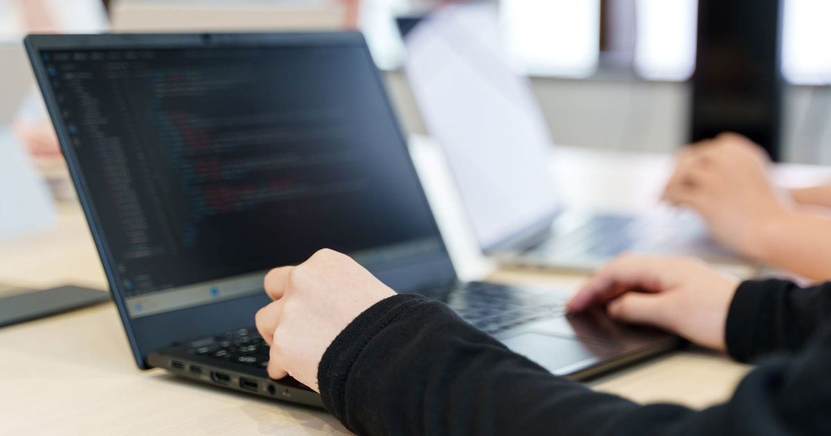 PHP，JAVAでアプリ開発に挑戦♩｜エンジニア募集 - 株式会社CONVICTIONのWebエンジニアの採用 - Wantedly