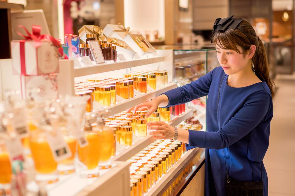 前年度比120%成長！HACCIブランドの世界観を表現するデザイナーを募集 - HACCI's JAPAN.LLCのデザイン・アートの採用 ...