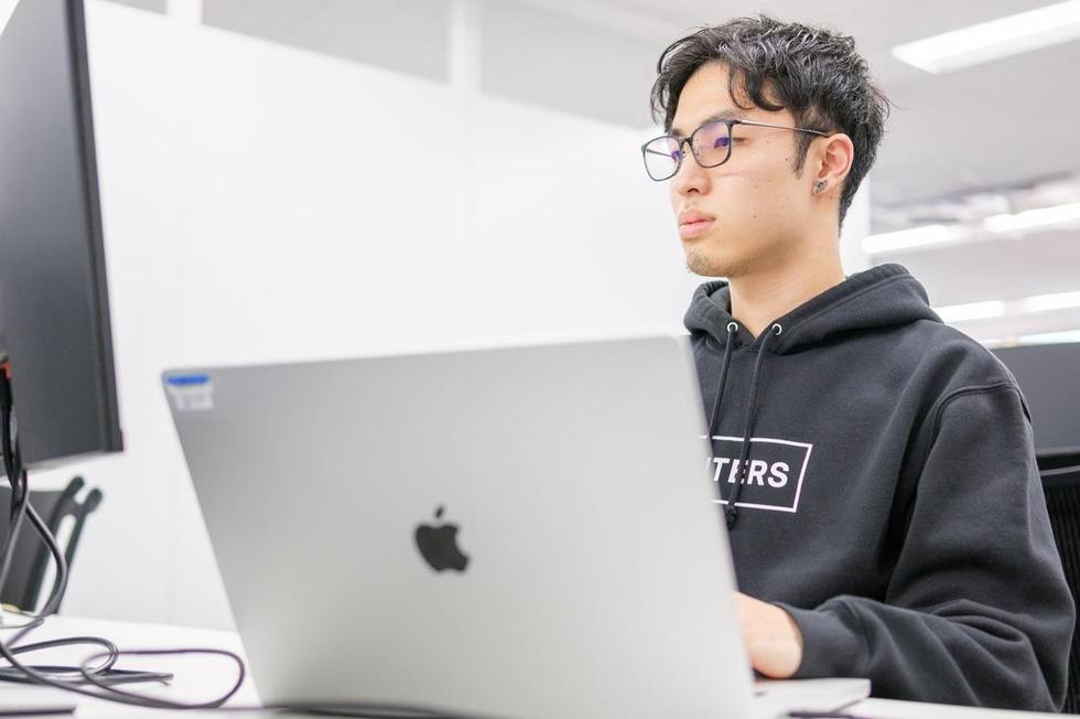 完璧で究極なエンジニアに一緒になりましょう！ - 株式会社FLINTERSのWebエンジニアの採用 - Wantedly