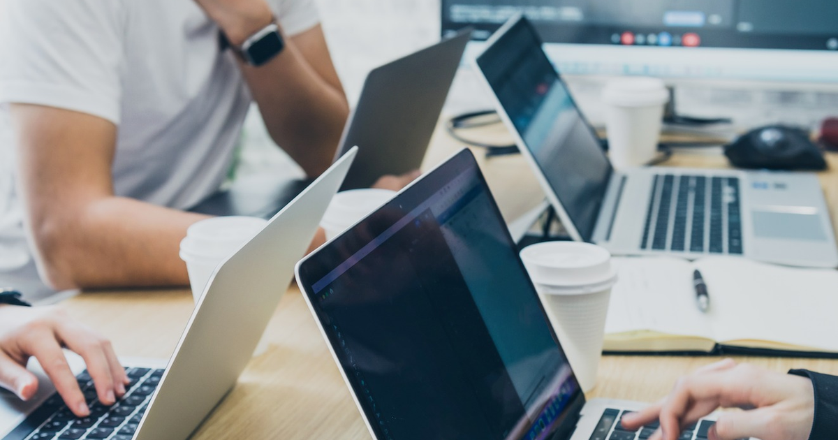 React,Go | 新規事業CRMツールのエンジニア募集！ - 株式会社ミライCRMのWebエンジニアの採用 - Wantedly