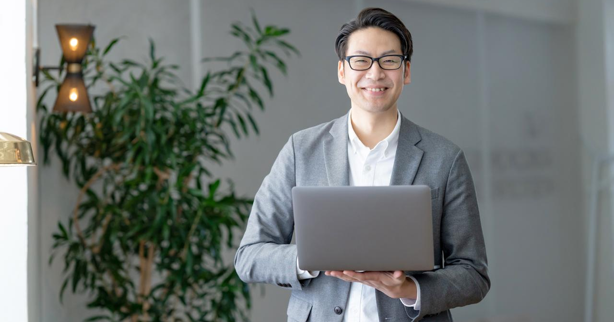 Python/ReactでAI活用した業界特化型チャットbot開発へ挑戦！ - 株式会社Abyss Brave CompanyのWebエンジニアの採用 - Wantedly