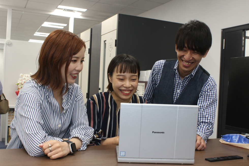 100%自社開発 /AWSでサーバー構築運用 - Foonz株式会社のインフラエンジニアの採用 - Wantedly