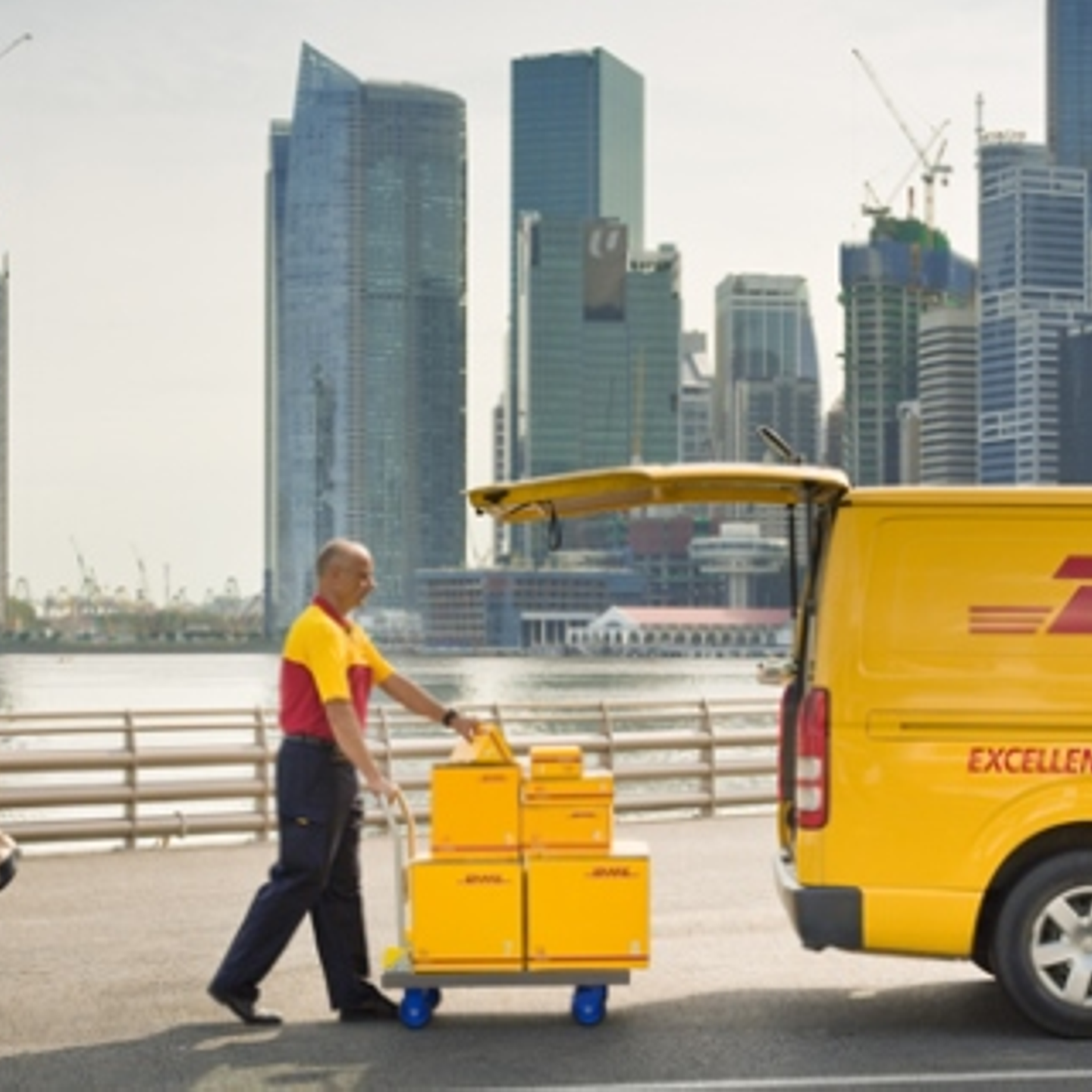 What's new from DHL eCommerce - Wantedly