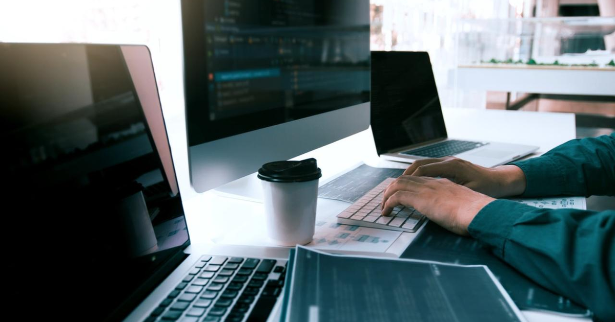 React/Vue歓迎！スキルも自由も得られるSESで働きませんか？ - システムリーチ株式会社のWebエンジニアの採用 - Wantedly