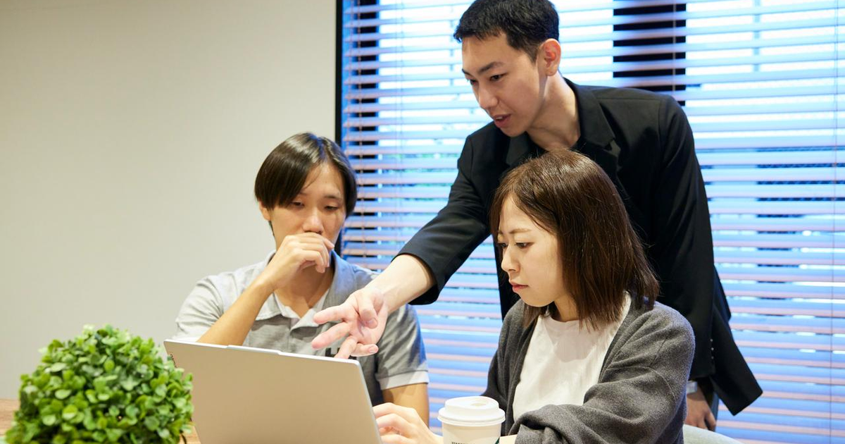 未経験からエンジニアデビュー！！切磋琢磨できる同期もいて安心です - Vision Base株式会社のWebエンジニアの採用 - Wantedly