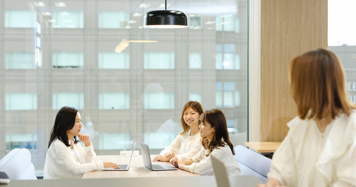 恋愛婚活CS募集—心のつながりを深める新たなスタートを切ろう - 株式会社リカラーのカスタマーサポートの採用 - Wantedly