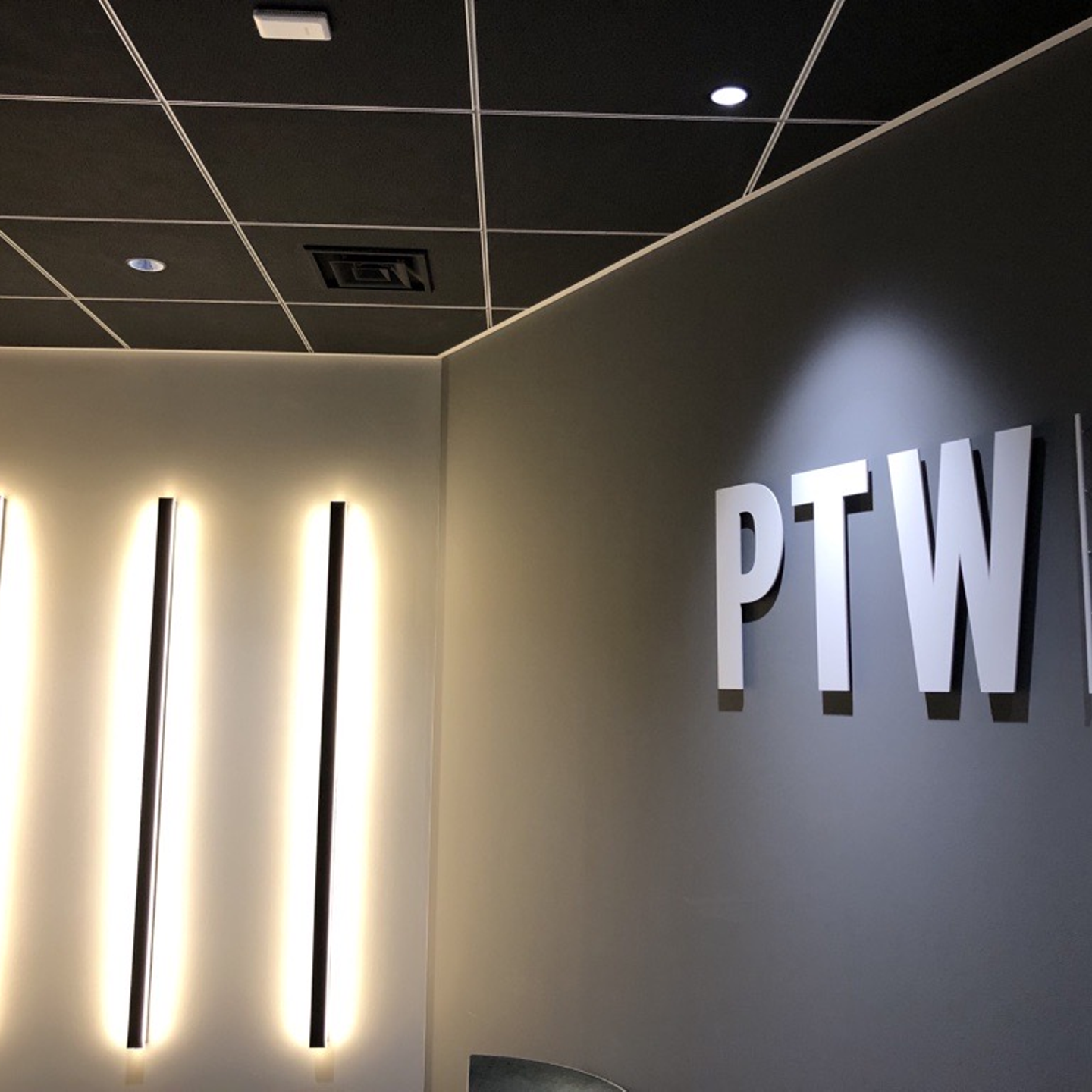 Side International Japan株式会社の会社情報 - Wantedly