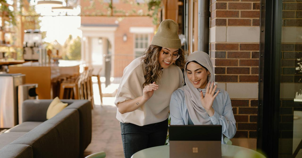 デザインでサービスを成長させる！LP制作ができるデザイナー募集！ - UNIT BASE株式会社のUI/UXデザイナーの採用 - Wantedly