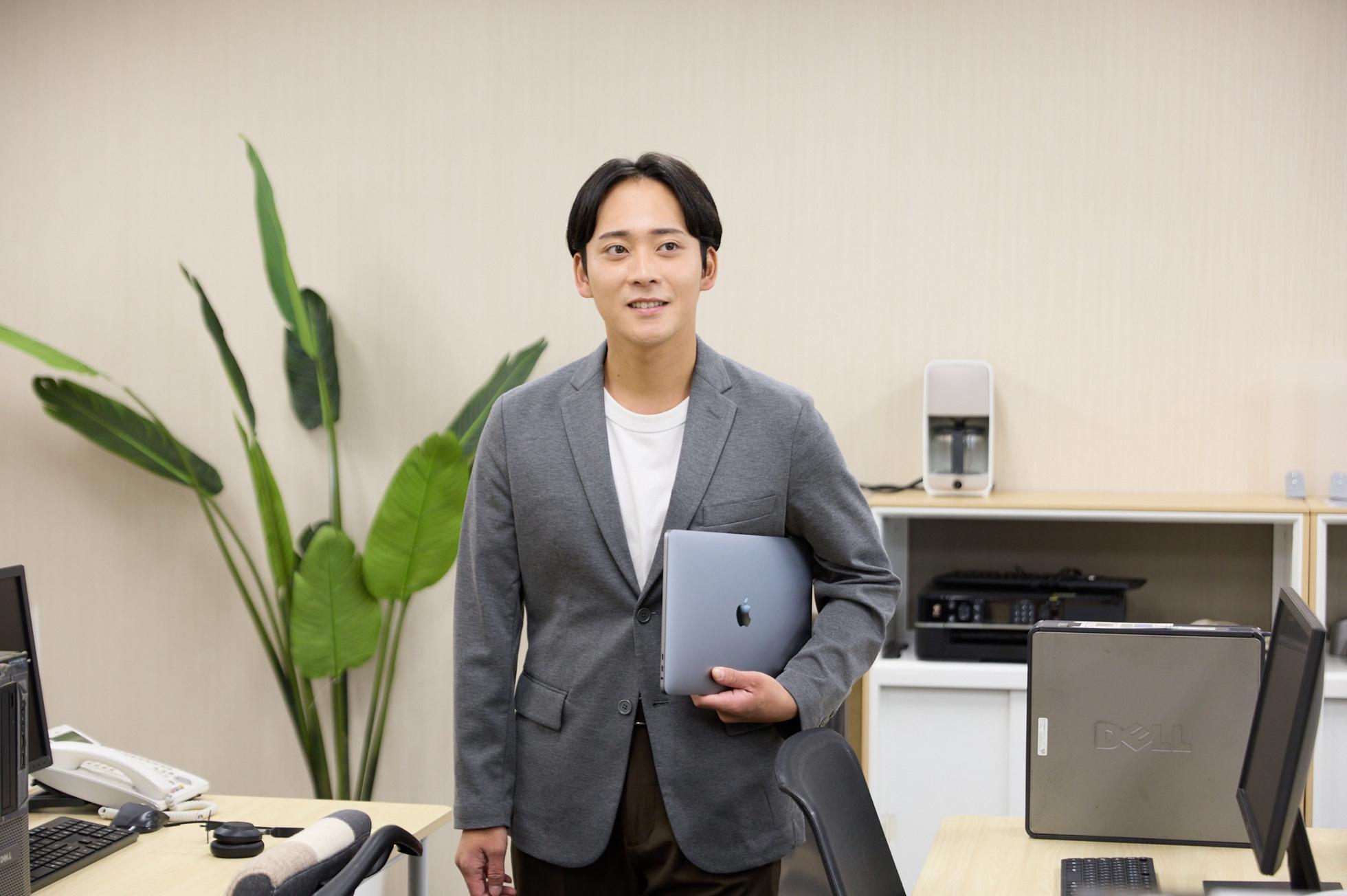 場所を問わず働ける社会を創る人材サービスの法人営業募集！ - 株式会社LASSICのセールス・事業開発の採用 - Wantedly