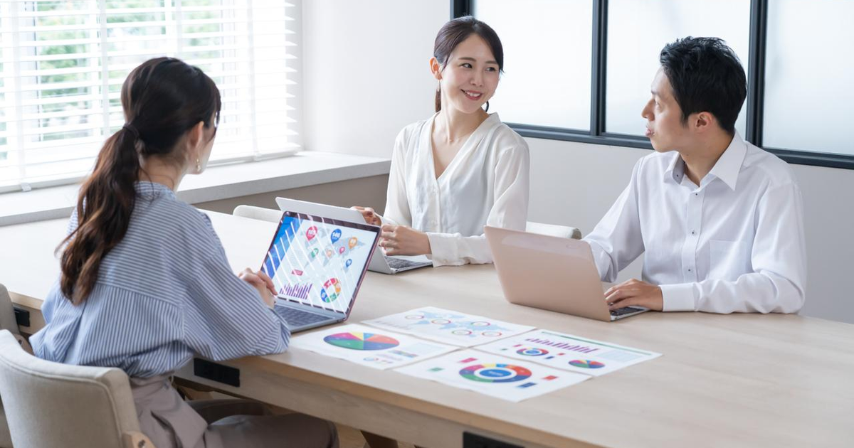 SNS×フィットネス領域SNS運用/HR事業部 - 株式会社サムシングファンのWebマーケティングの採用 - Wantedly